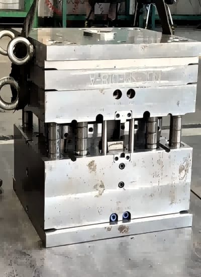 Understanding The Differences Between 2 Plate And 3 Plate Molds